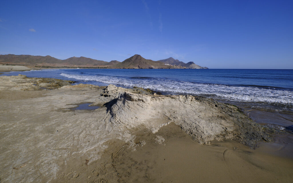 Playa de los Genoveses à la playa de Mónsul par les calas, Cabo de Gata